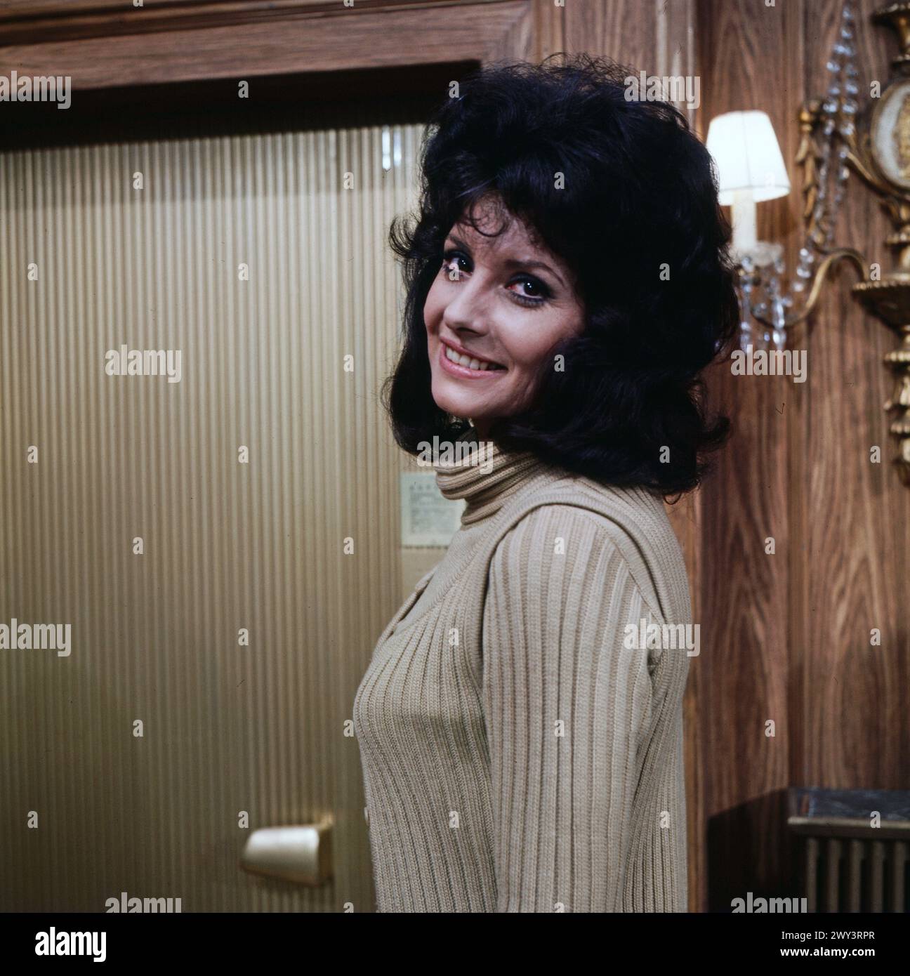 Hallo Hotel Sacher Portier Fernsehserie sterreich Deutschland hallo-hotel-sacher-portier-fernsehserie-sterreich-deutschland