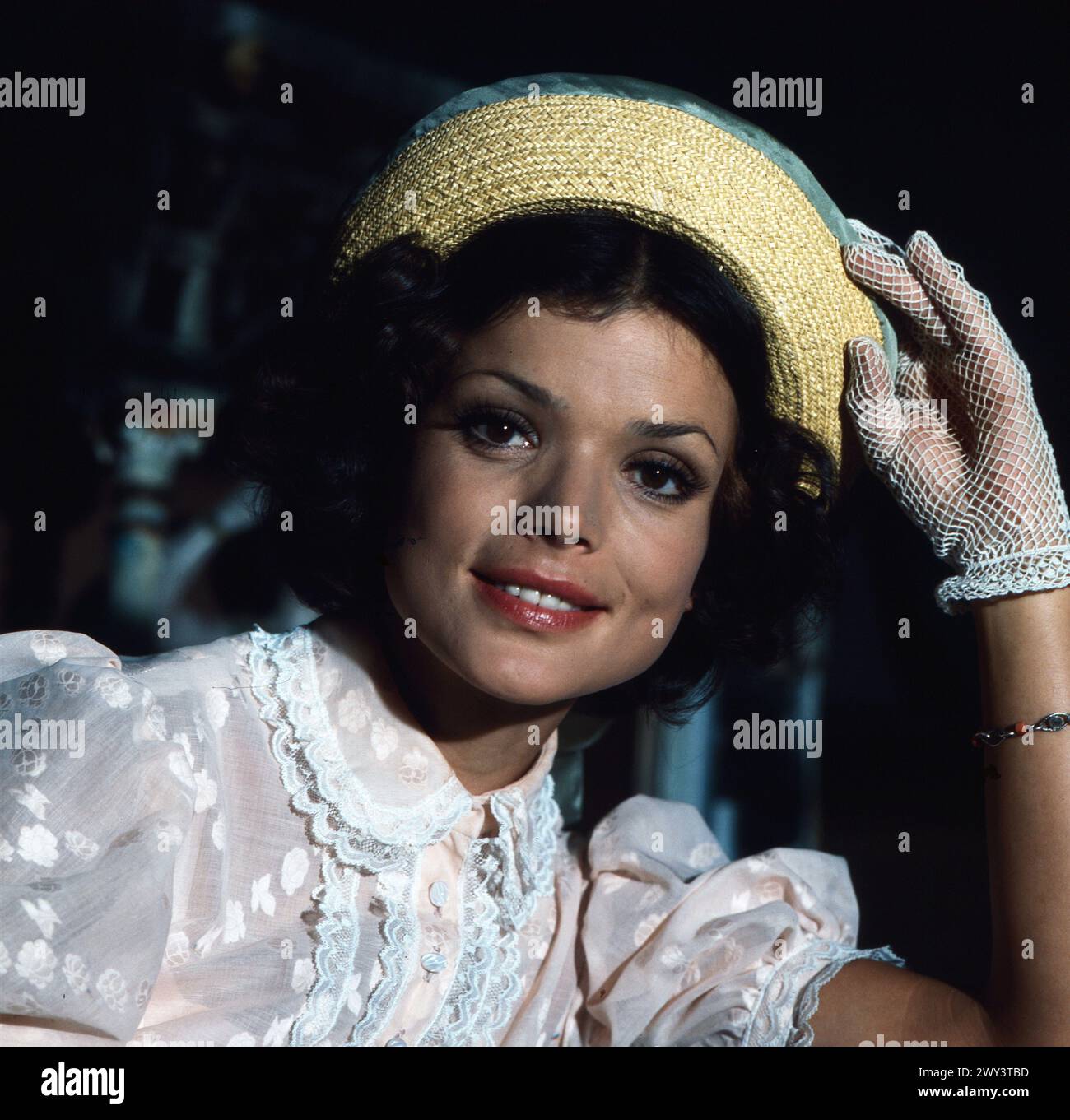 Uschi glas 1975 hi-res stock photography and images - Alamy