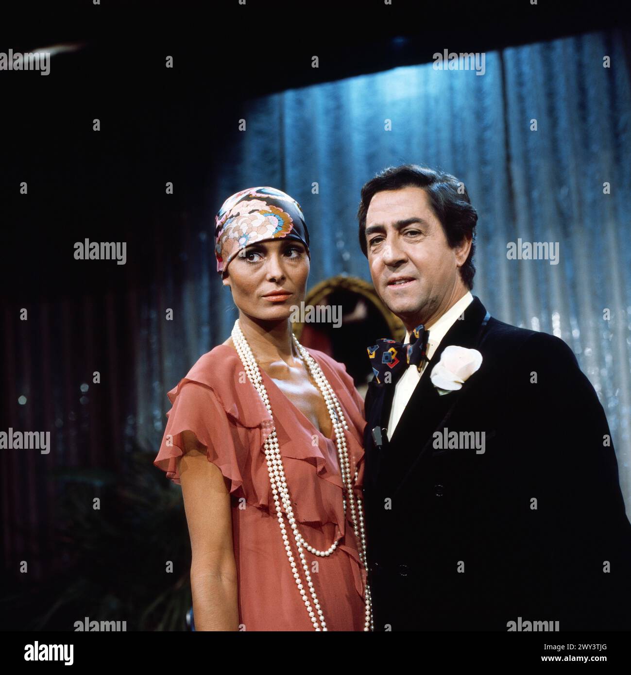 Daliah Lavi, israelische Filmschauspielerin und Sängerin, zusammen mit ...