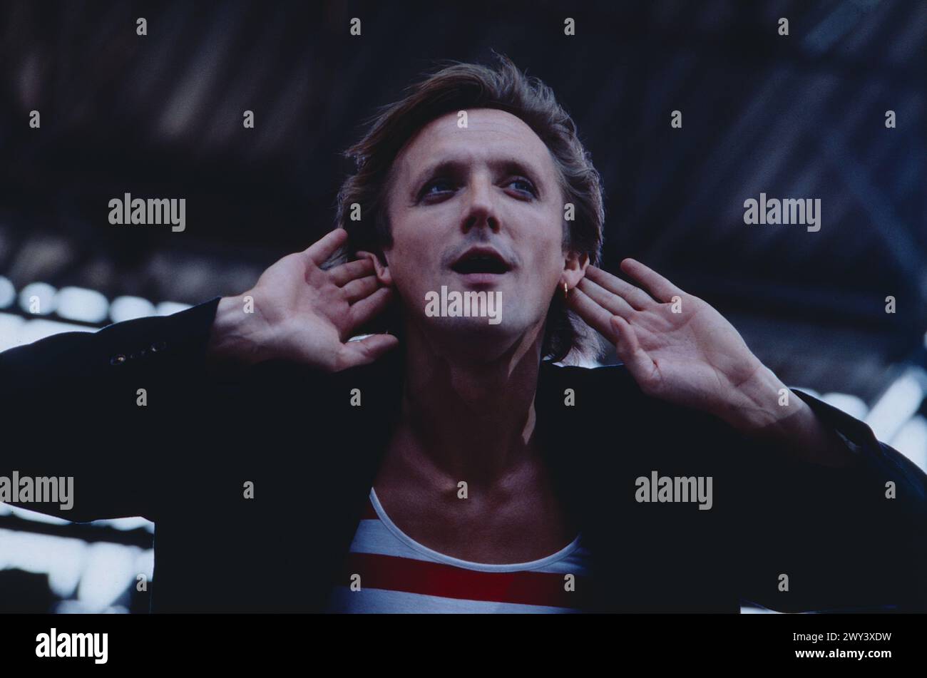 Rockpop 1980s hi-res stock photography and images - Alamy