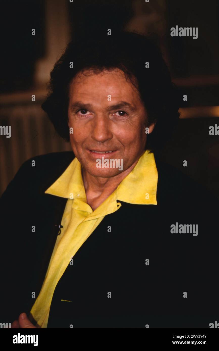 Chris Roberts, deutscher Schlagersänger, Portrait, 1998 Stock Photo - Alamy