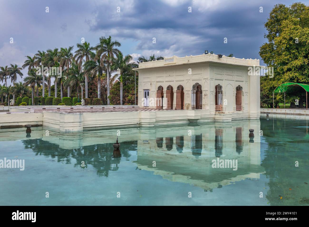Jal Mahal, Yadavindra Gardens, Pinjore Gardens, Haryana, India Stock ...
