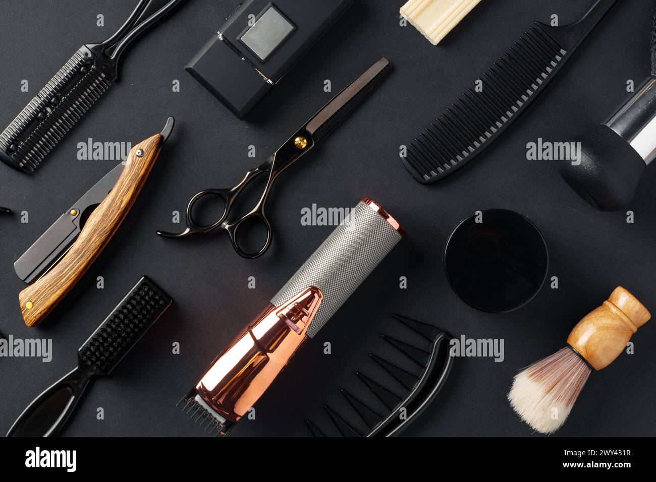 Hair sectioning hi-res stock photography and images - Alamy