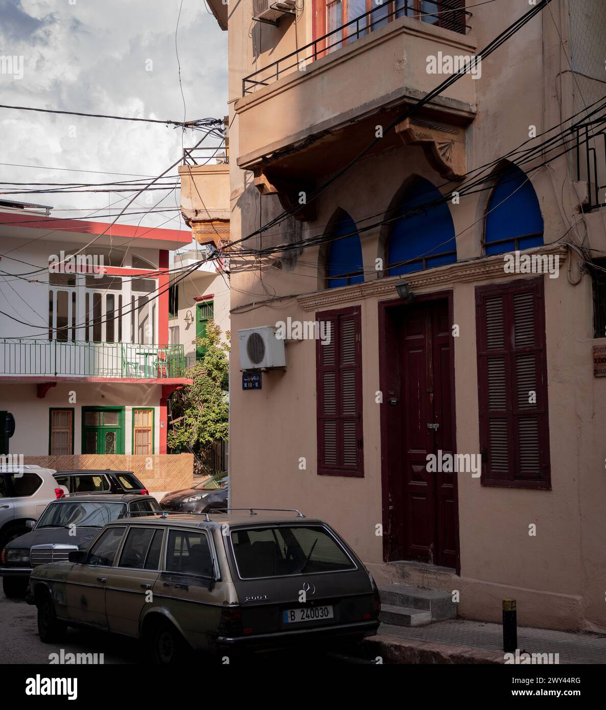 Facades of beirut hi-res stock photography and images - Alamy