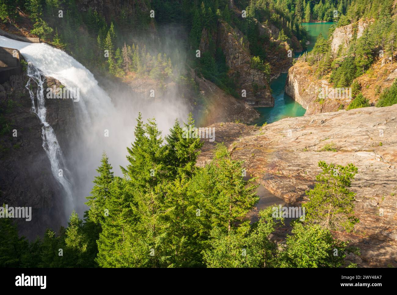 Evergreen cascades waterfall hi-res stock photography and images - Alamy
