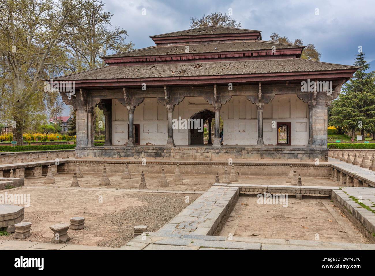 Marble pavilion, Shalimar Bagh, Mughal garden, 17th century, Srinagar ...