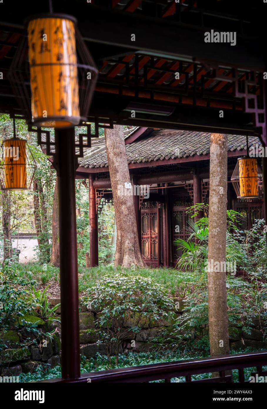 Du Fu Thatched Cottage Park, Chengdu, China Stock Photo - Alamy