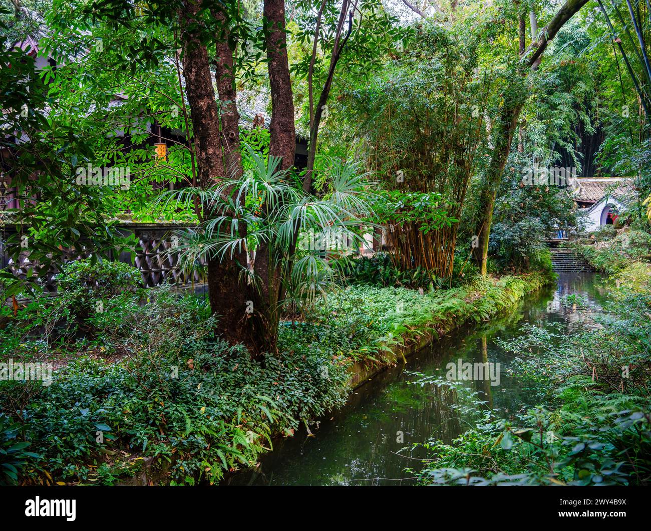 Du Fu Thatched Cottage Park, Chengdu, China Stock Photo - Alamy