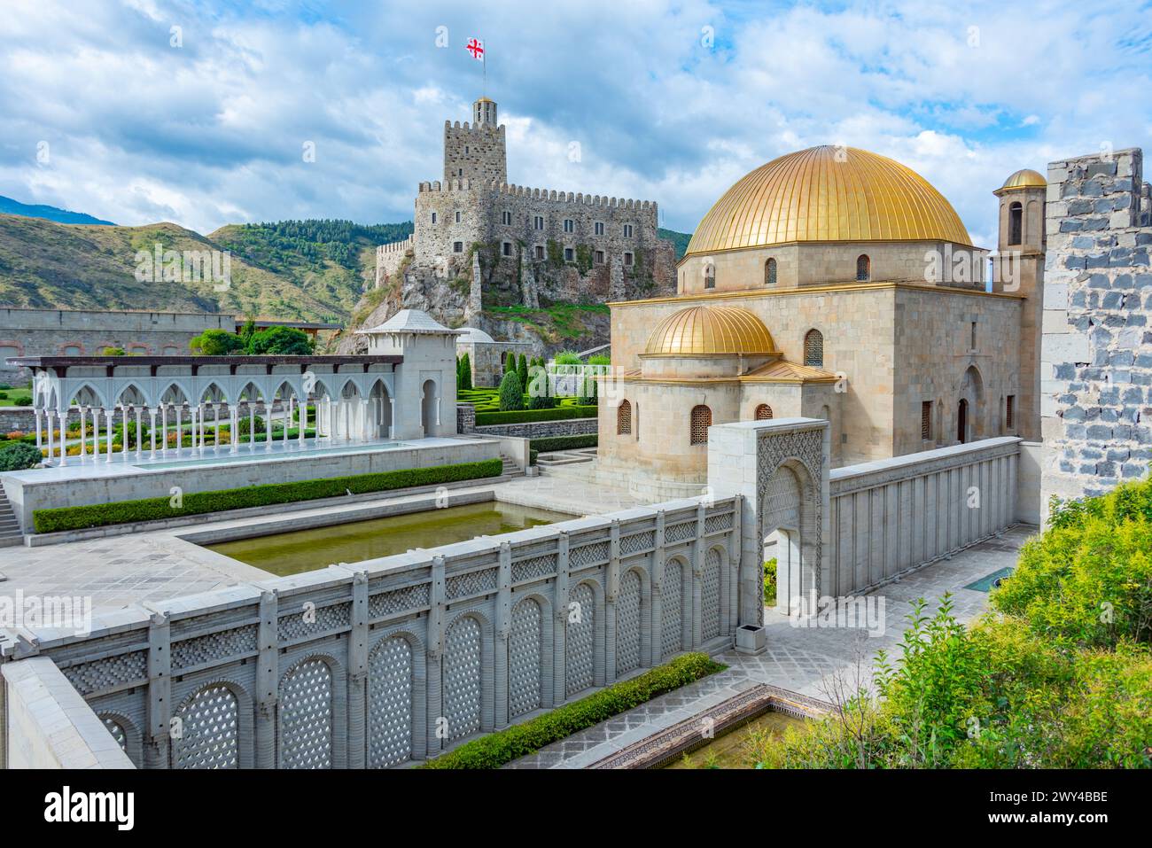 Lomsia castle and Sultan Ahmad Mosque at the Akhaltsikhe (Rabati ...
