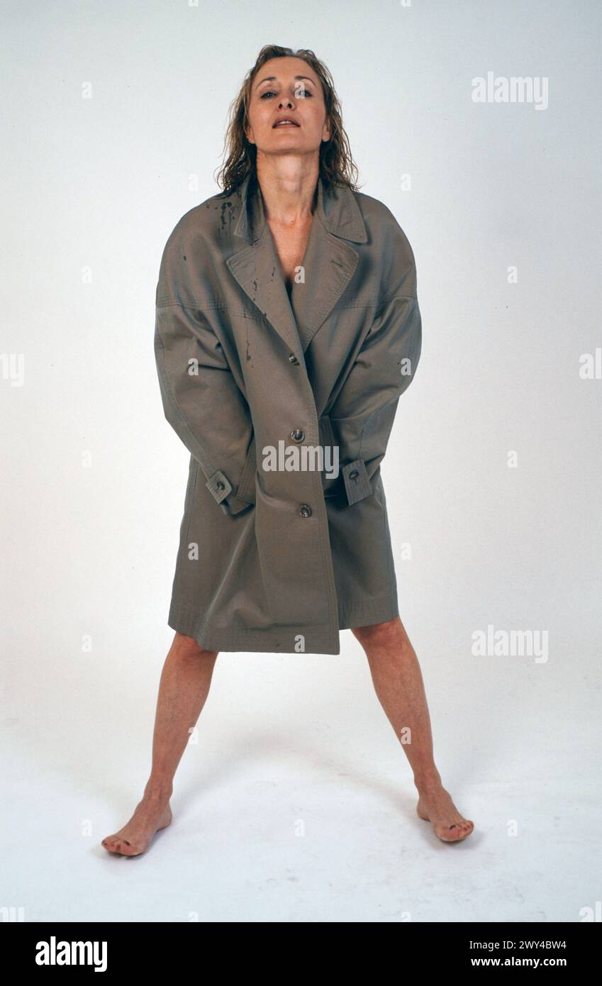 Eleonore Weisgerber, deutsche Schauspielerin und Chansonsängerin, bei ...