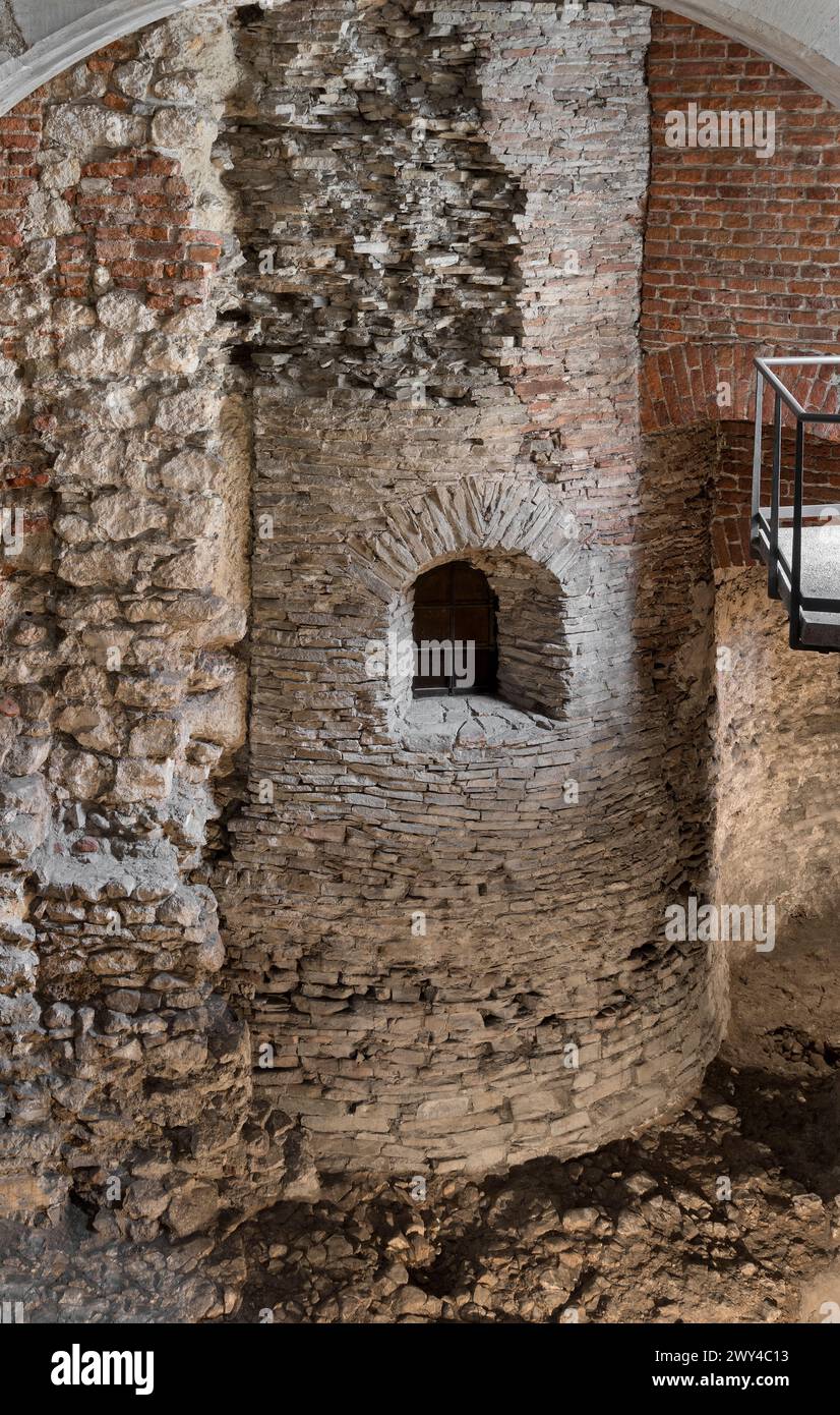 Rotunda of the blessed virgin mary at wawel hi-res stock photography ...