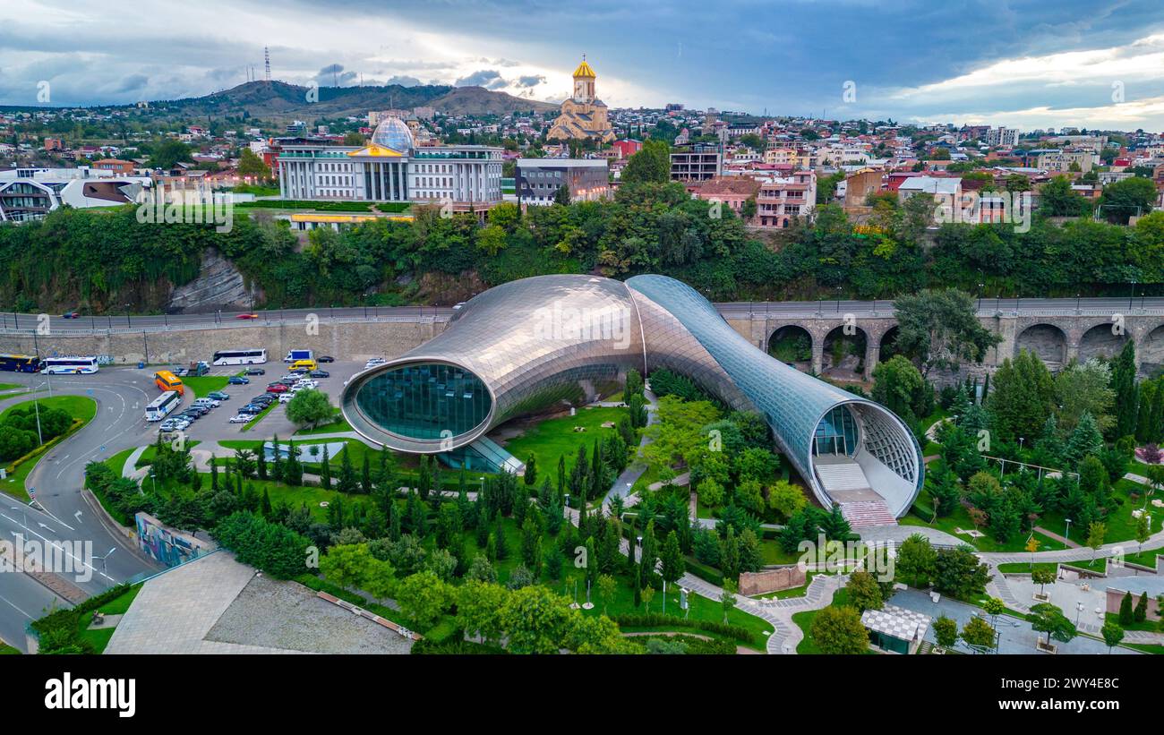 Rike Music Theater and Exhibition Center and State Palace of Ceremonies ...