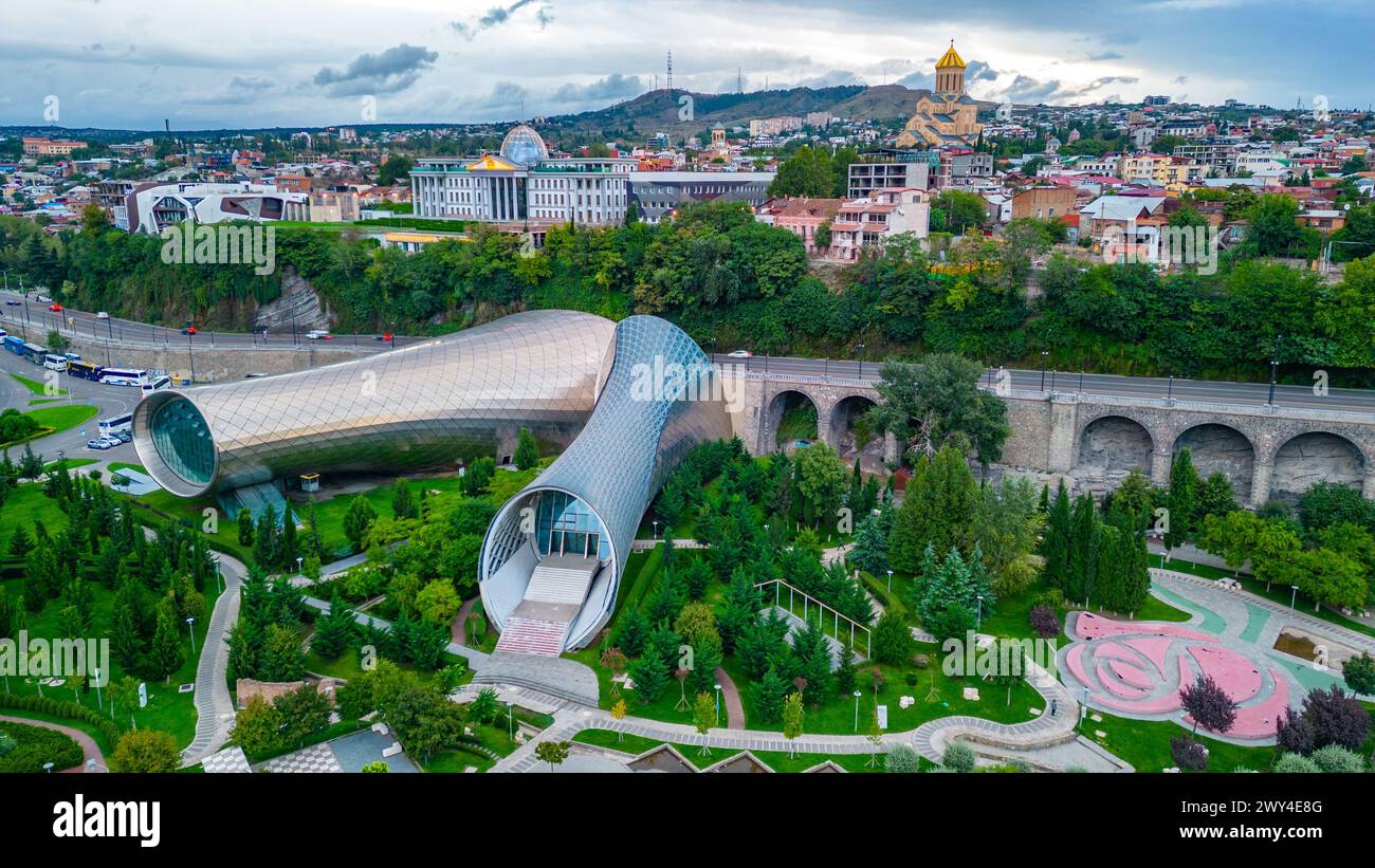 Rike Music Theater and Exhibition Center and State Palace of Ceremonies ...