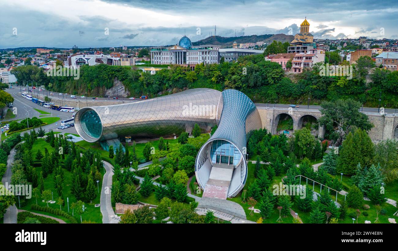 Rike Music Theater and Exhibition Center and State Palace of Ceremonies ...