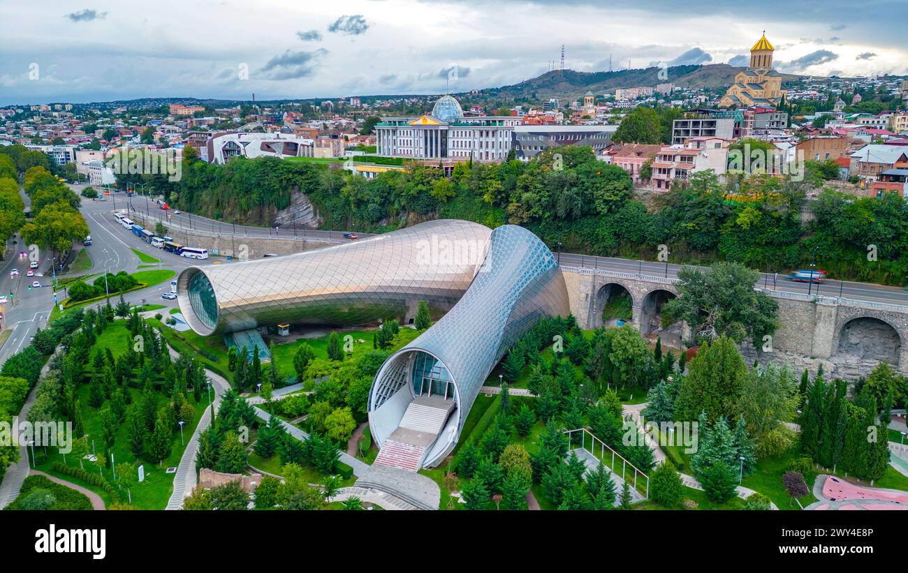 Rike Music Theater and Exhibition Center and State Palace of Ceremonies ...