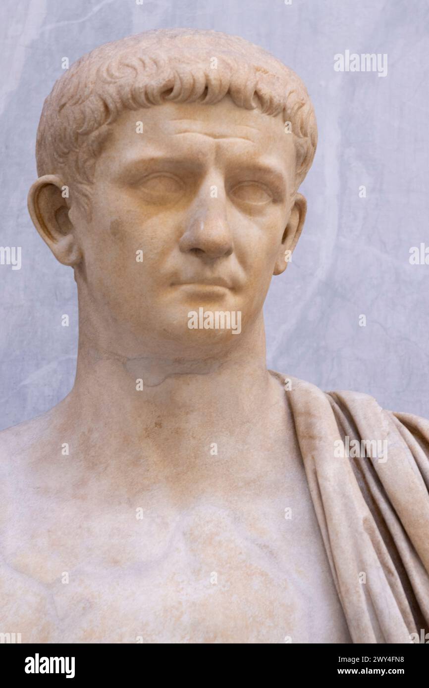 Roman portrait sculpture of claudius hi-res stock photography and ...
