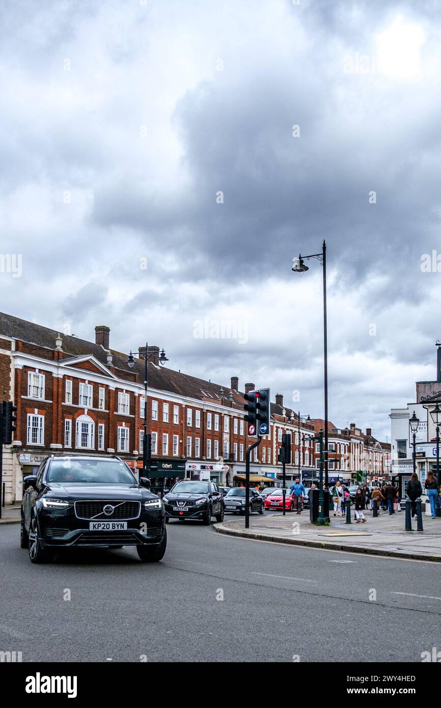 Epsom, Surrey, UK April 03 2024,Moter Vehicles Or Cars Moving Off From ...