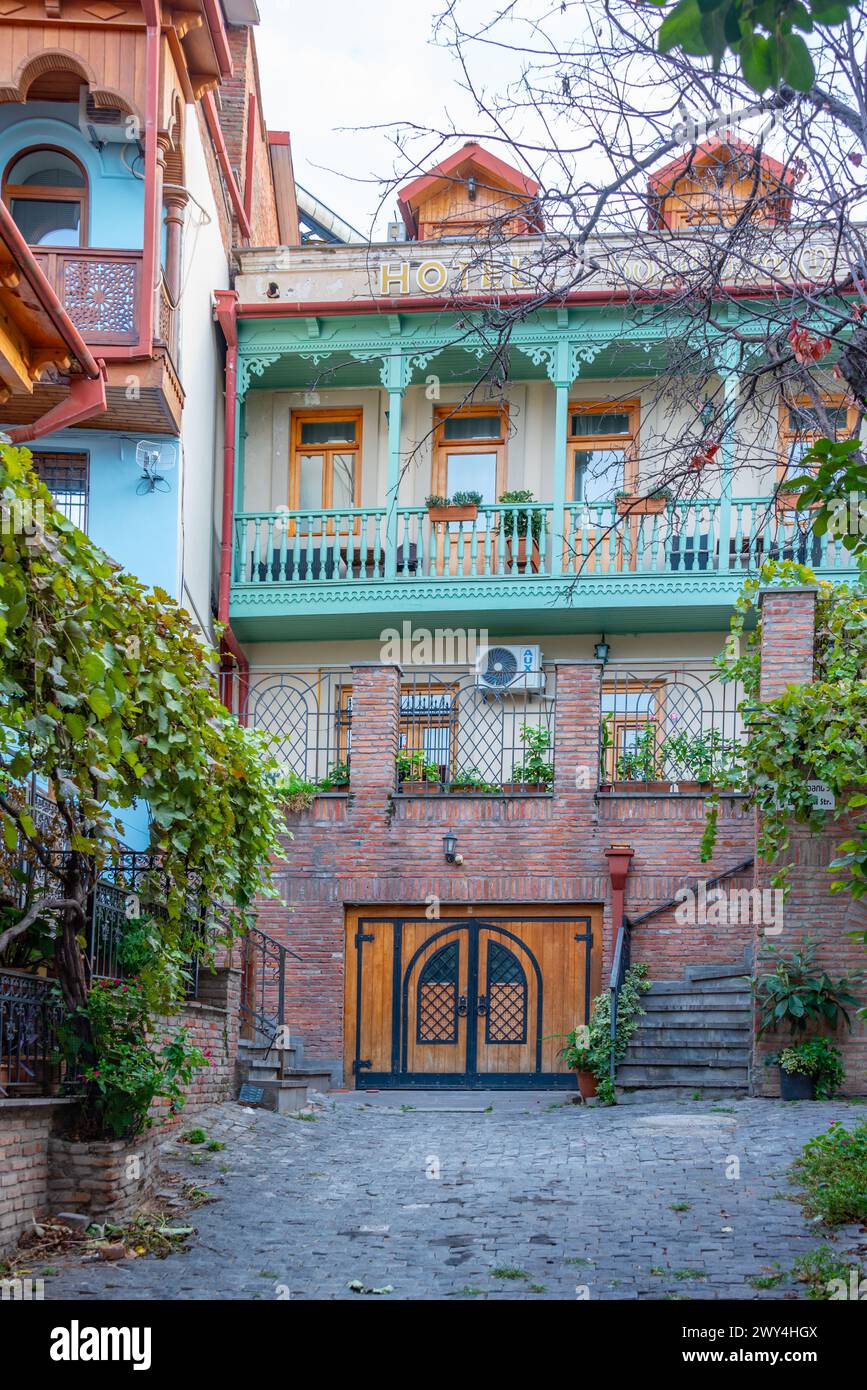 Traditional courtyard of residential houses in Tbilisi, Georgia Stock ...