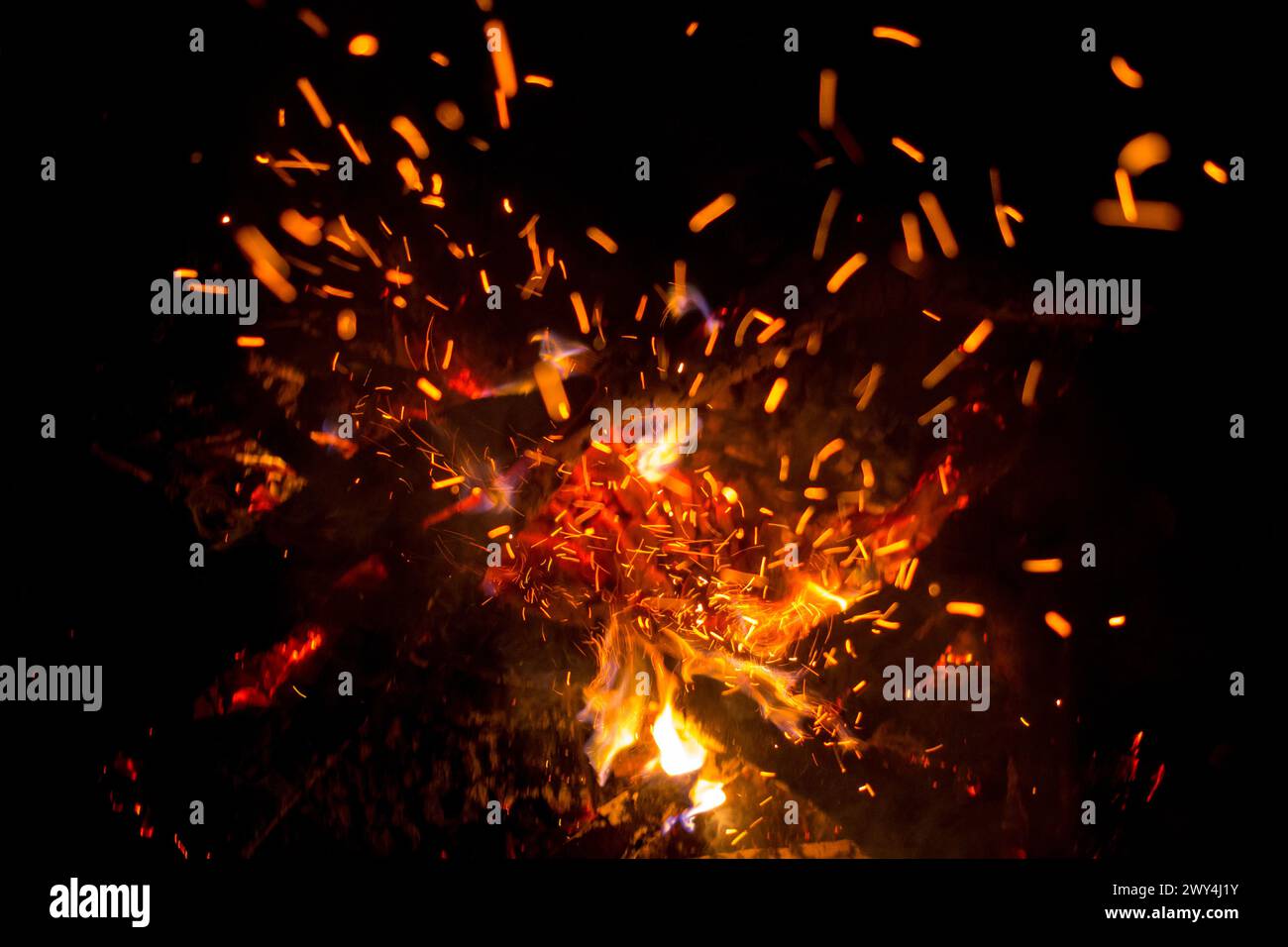 Sparks from fire rising up hi-res stock photography and images - Alamy