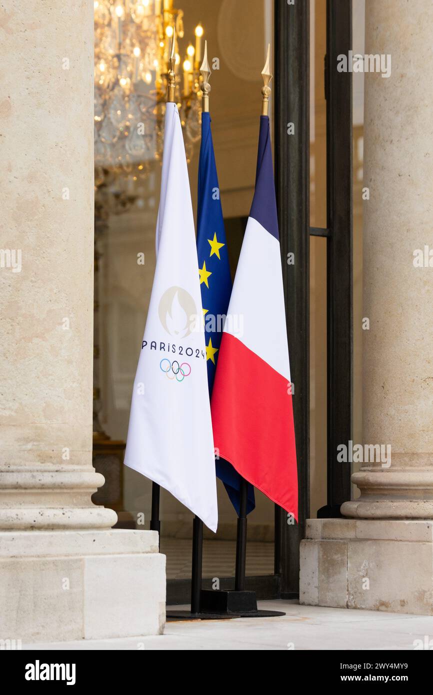 2024 paris olympic games flags hi-res stock photography and images - Alamy