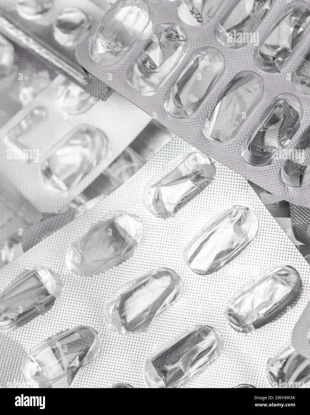 Blister pack container hi-res stock photography and images - Alamy