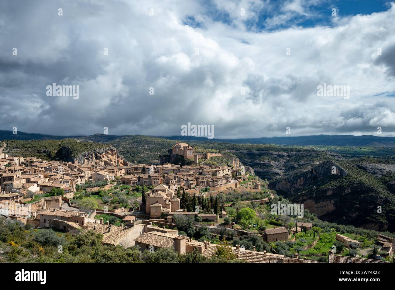 View of Alquezar village. Alquezar, Huesca, Aragon, Spain Stock Photo ...