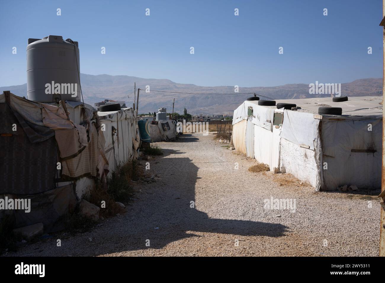 Lebanese civil war camps hi-res stock photography and images - Alamy
