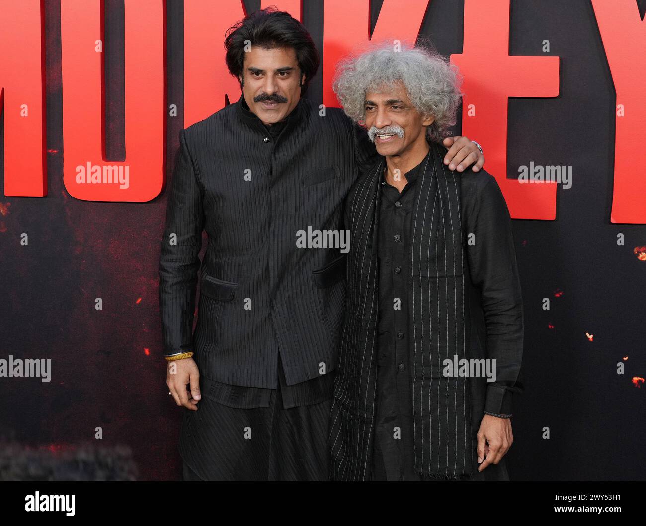 (L-R) Sikandar Kher and Makarand Deshpande at the Universal Pictures ...