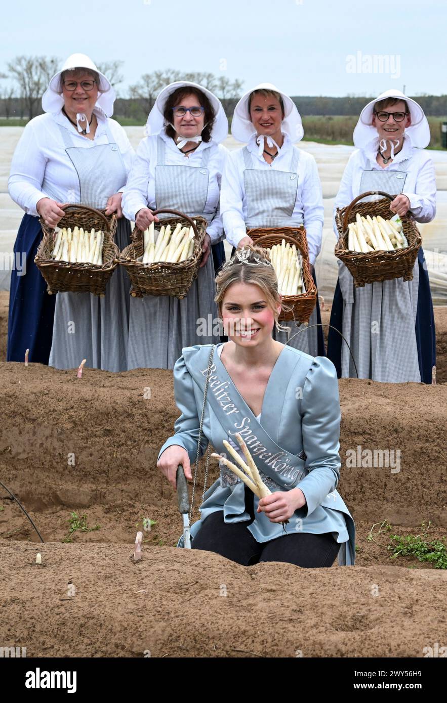Klaistow, Germany. 04th Apr, 2024. The Beelitz Asparagus Queen Lisa ...