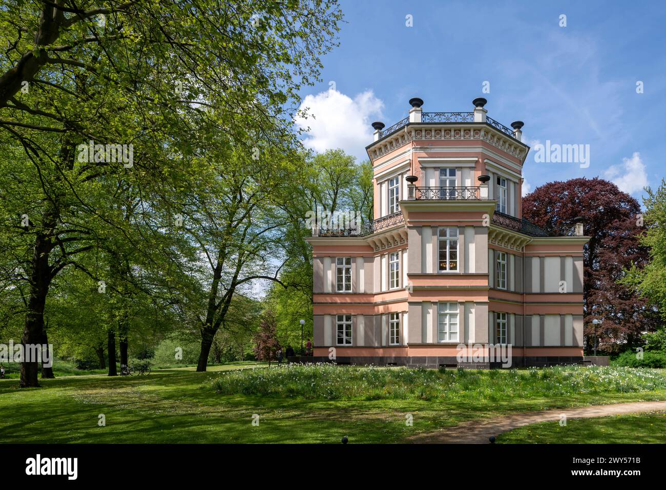 Krefeld, Ortsteil Linn, Haus Greiffenhorst, Zwischen 1838 und 1843 im ...