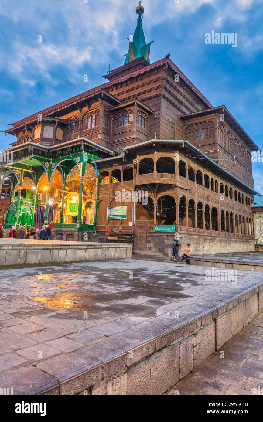 Khanqah-e-Moula mosque, Shah-e-Hamadan Masjid, 1730s, Srinagar, Kashmir ...