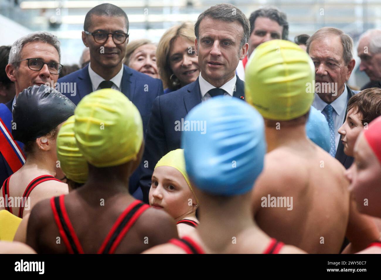 Aquatics centre paris hi-res stock photography and images - Alamy
