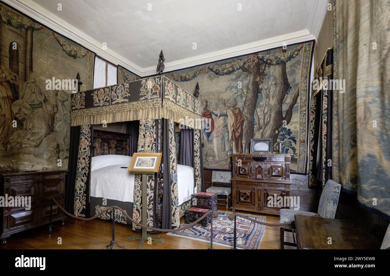 Cotehele House, Calstock, Cornwall, England, UK - interior view of King ...