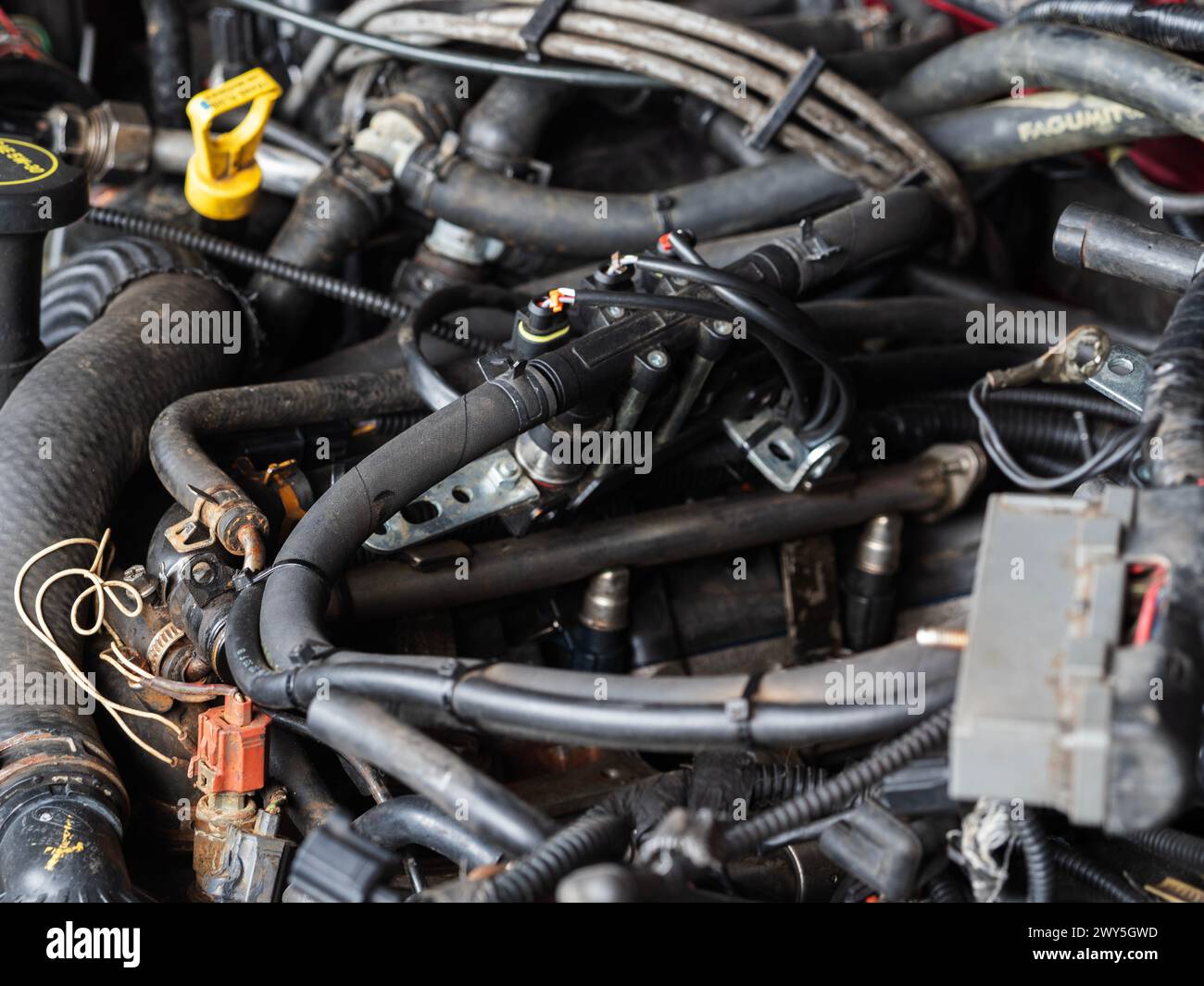 2001 Ford Ranger 4.0L engine with intake manifold removed during a ...