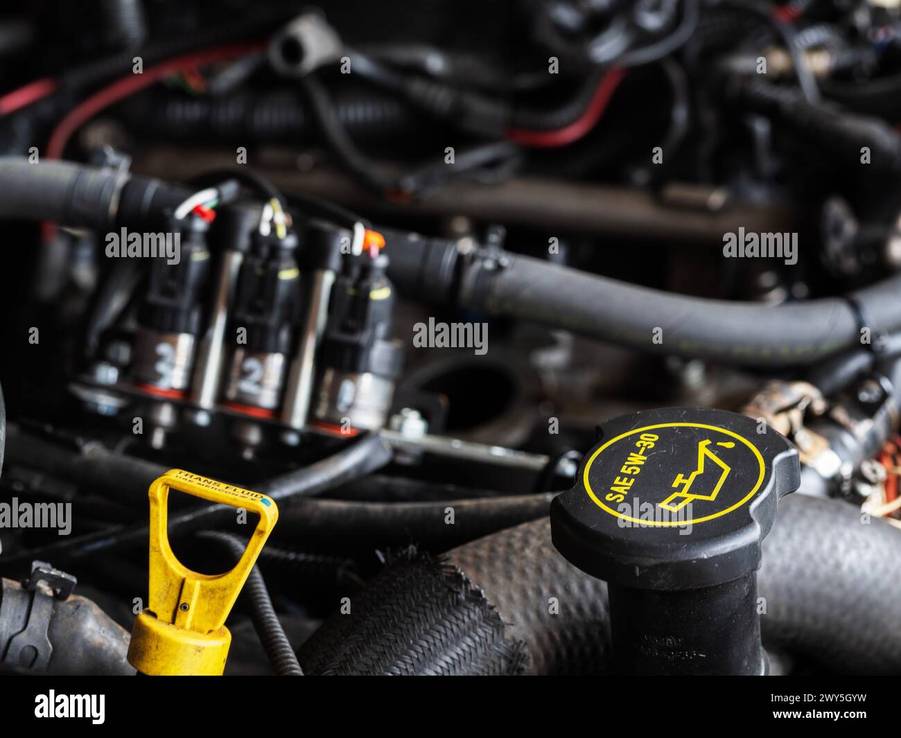2001 Ford Ranger 4.0L engine with intake manifold removed during a ...