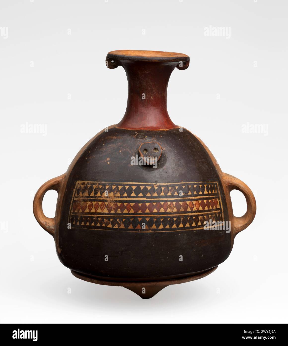 Inca ceramic hi-res stock photography and images - Alamy