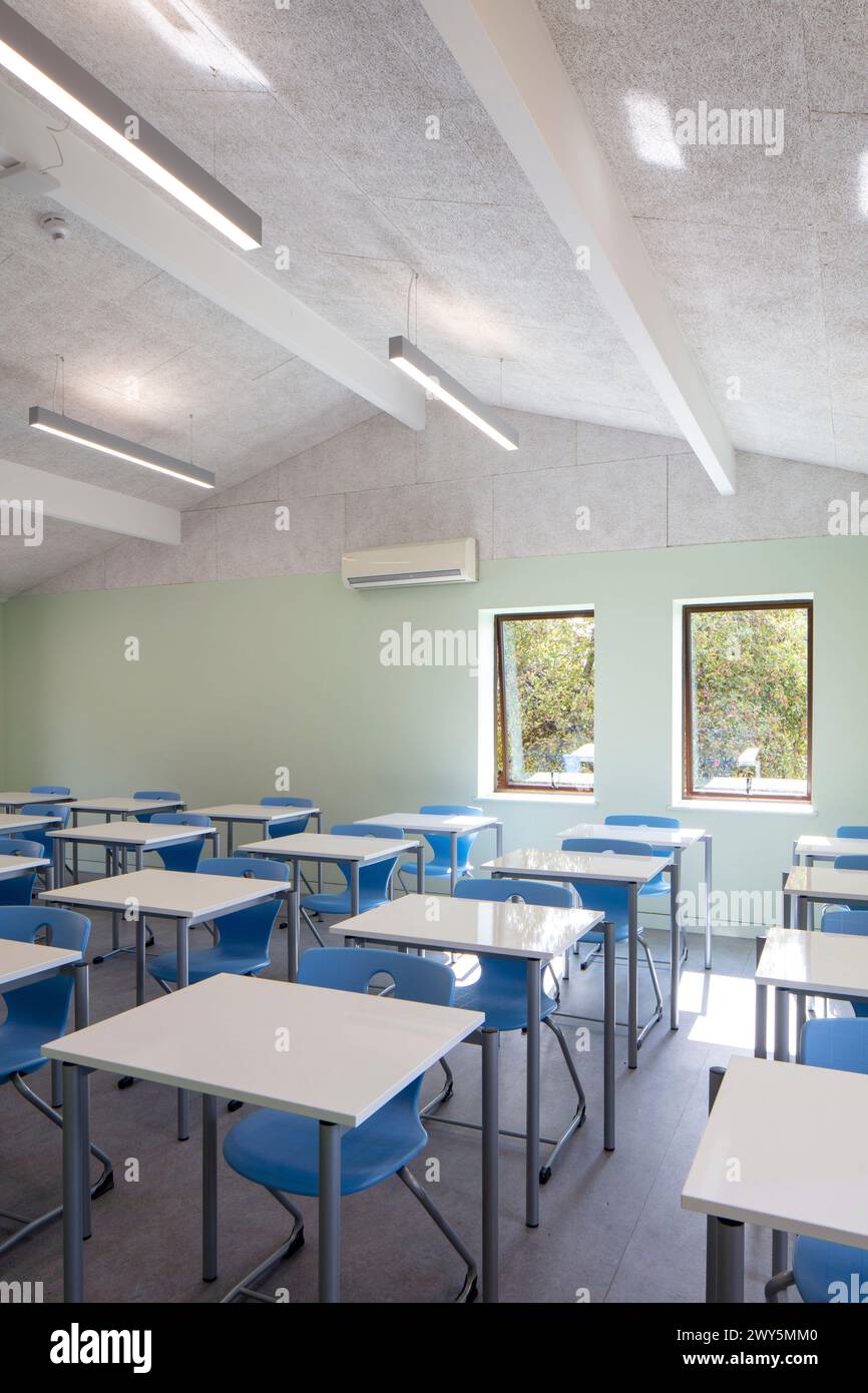 Re-furbished class room. John Lyon School, Harrow, United Kingdom ...
