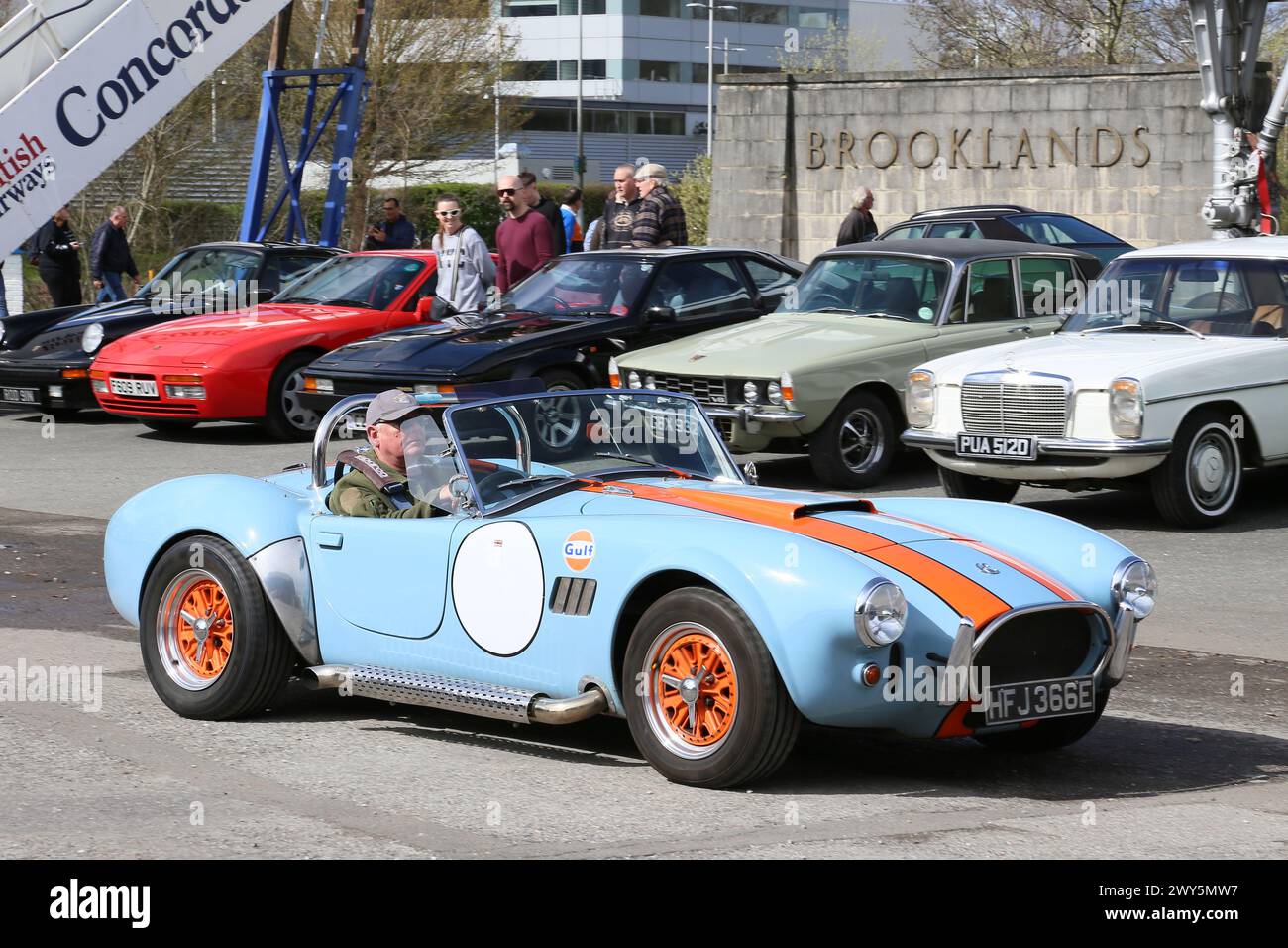 AC Cobra MkIII 427 (1967, Rover 3.5 V8 replica), Easter Gathering, 30th ...