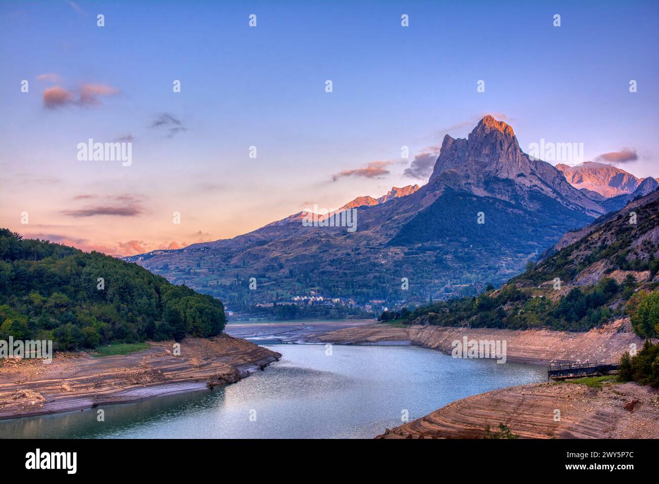 Tena valley sunrise hi-res stock photography and images - Alamy