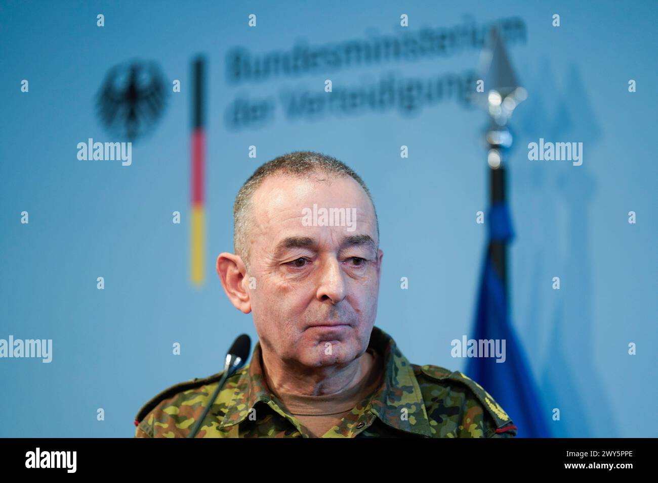 Kommandostruktur hi-res stock photography and images - Alamy