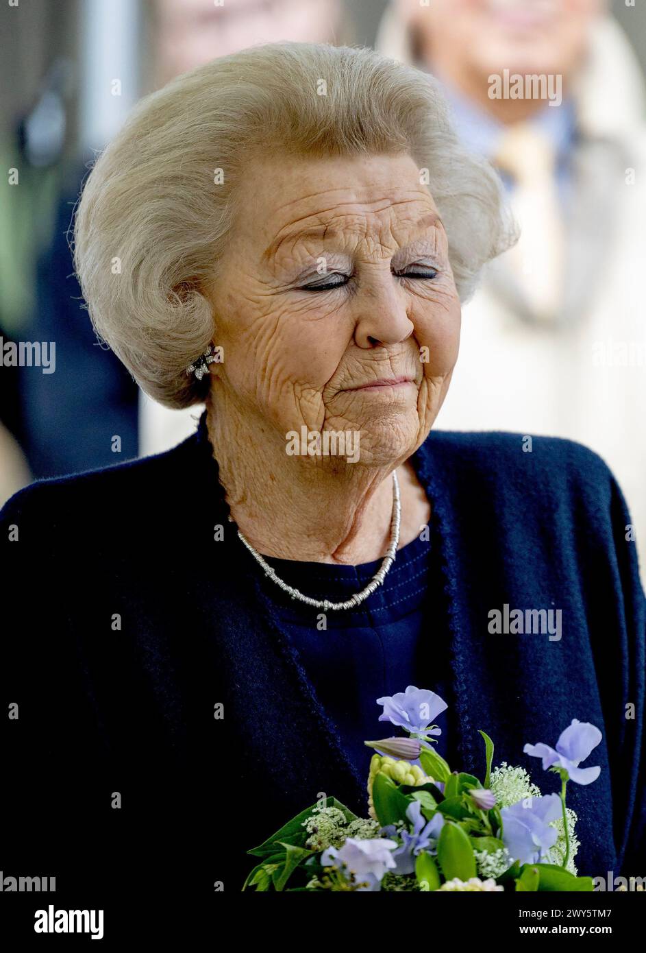 SOESTDIJK, the Netherlands, 04-04-2024 Princess Beatrix unveils the ...