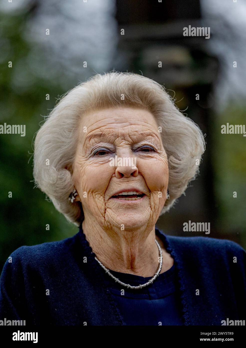 SOESTDIJK, the Netherlands, 04-04-2024 Princess Beatrix unveils the ...