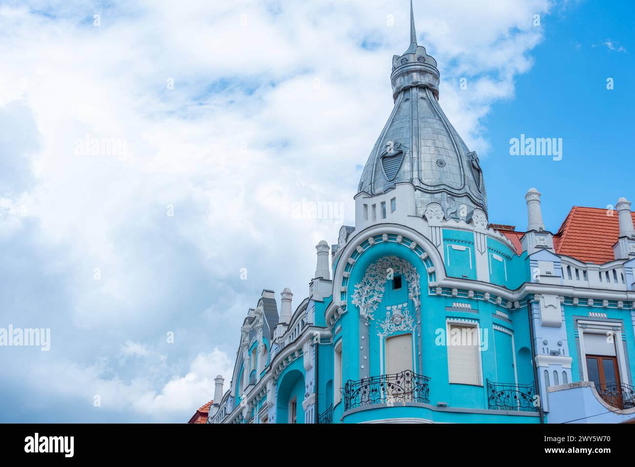 Historical houses in Romanian town Oradea Stock Photo - Alamy