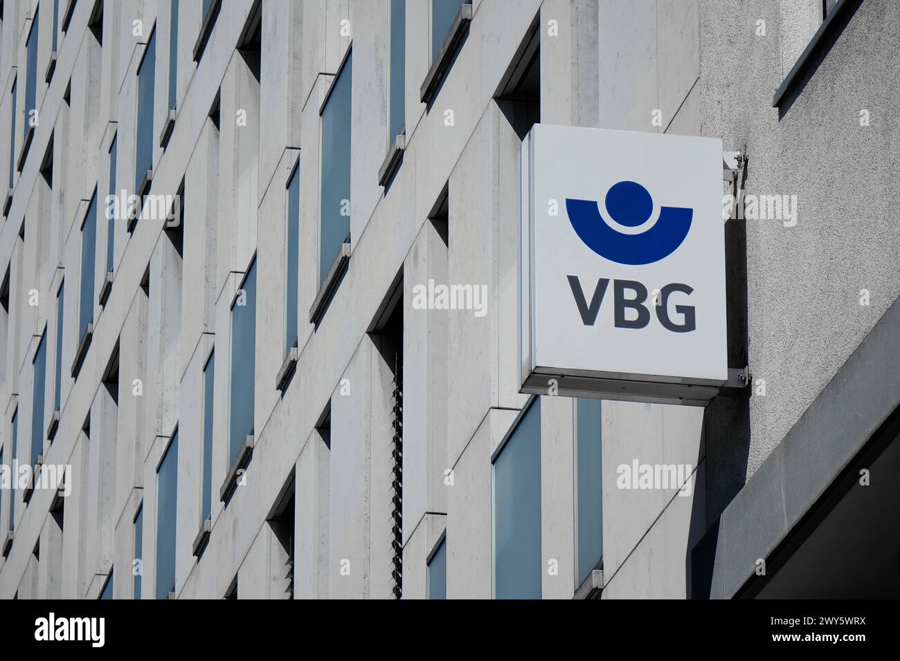 Unfallversicherungsschutz hi-res stock photography and images - Alamy