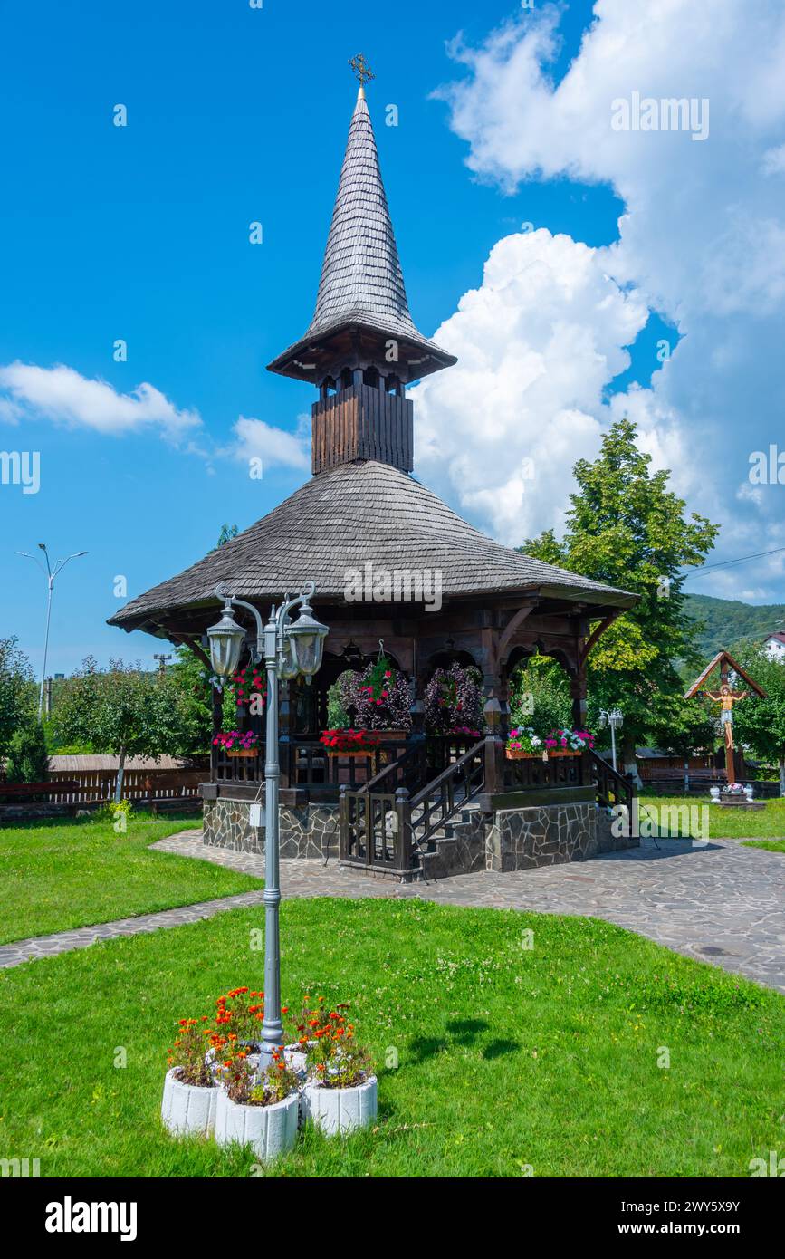 The Wooden Church of the Holy Emperors Constantine and Elena in Romania ...