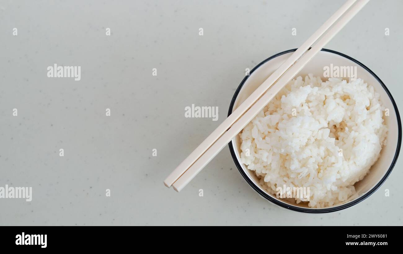 Rice lift hi-res stock photography and images - Alamy