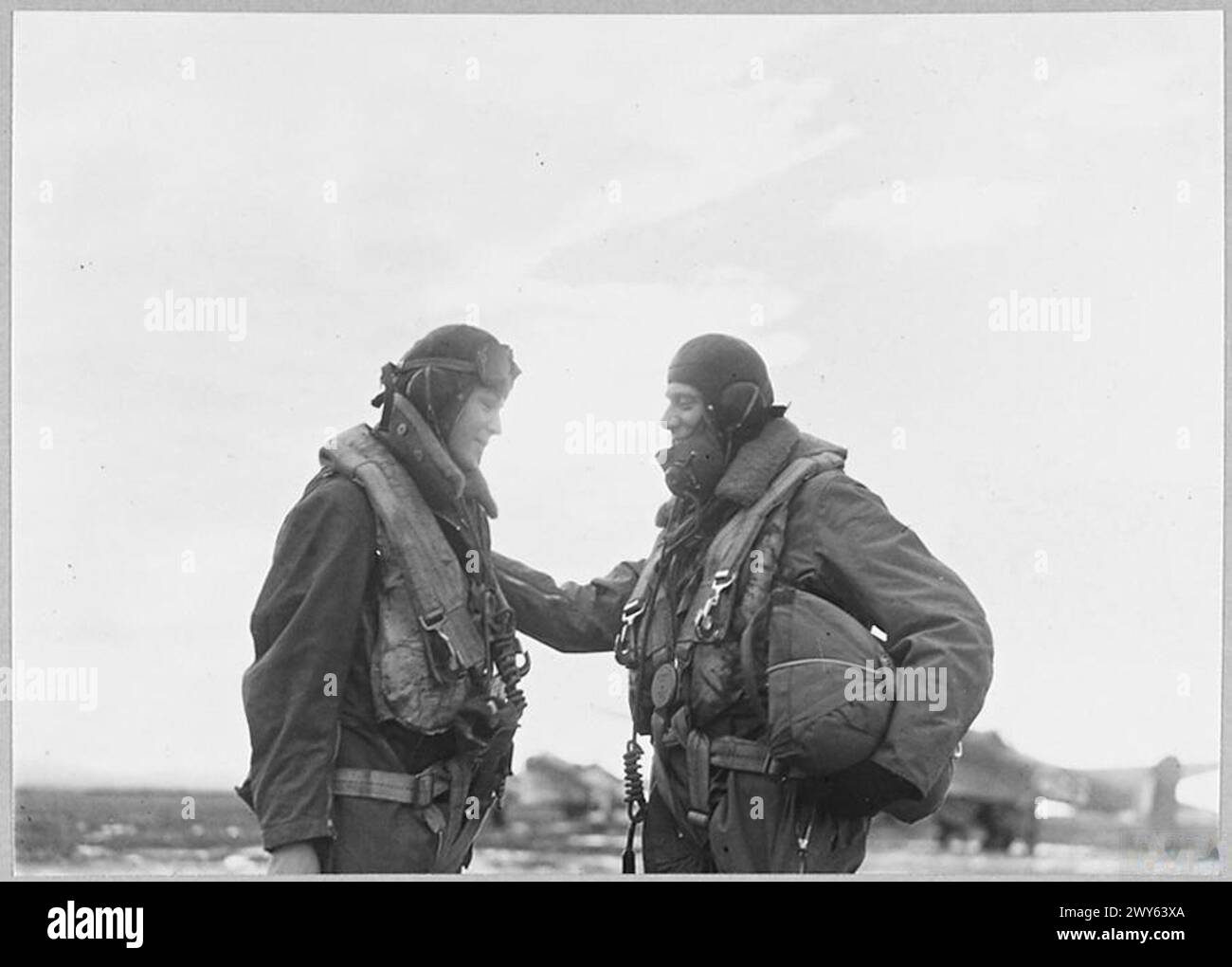 Two raf student air hi-res stock photography and images - Alamy