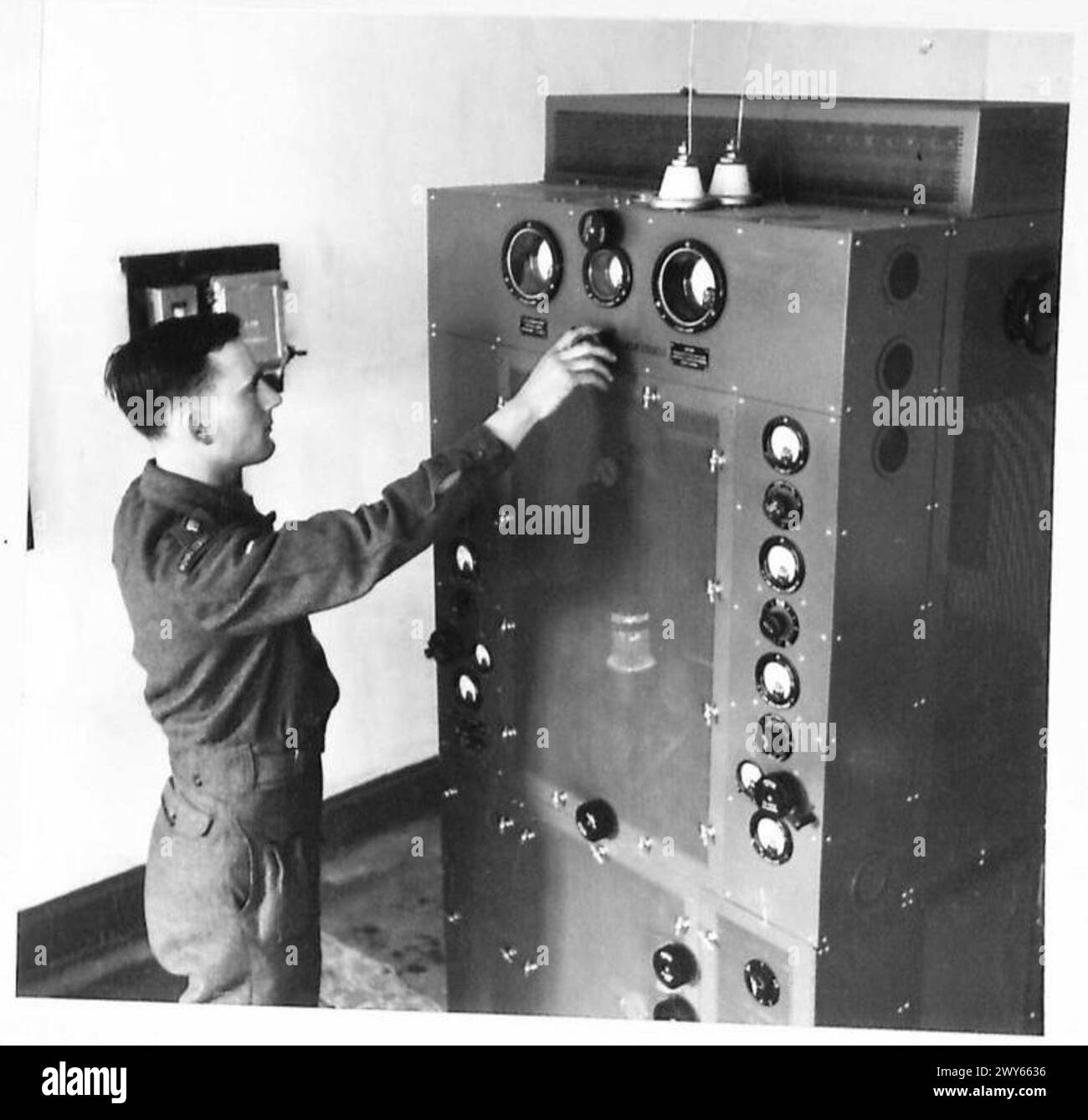 Post office paris Cut Out Stock Images & Pictures - Alamy