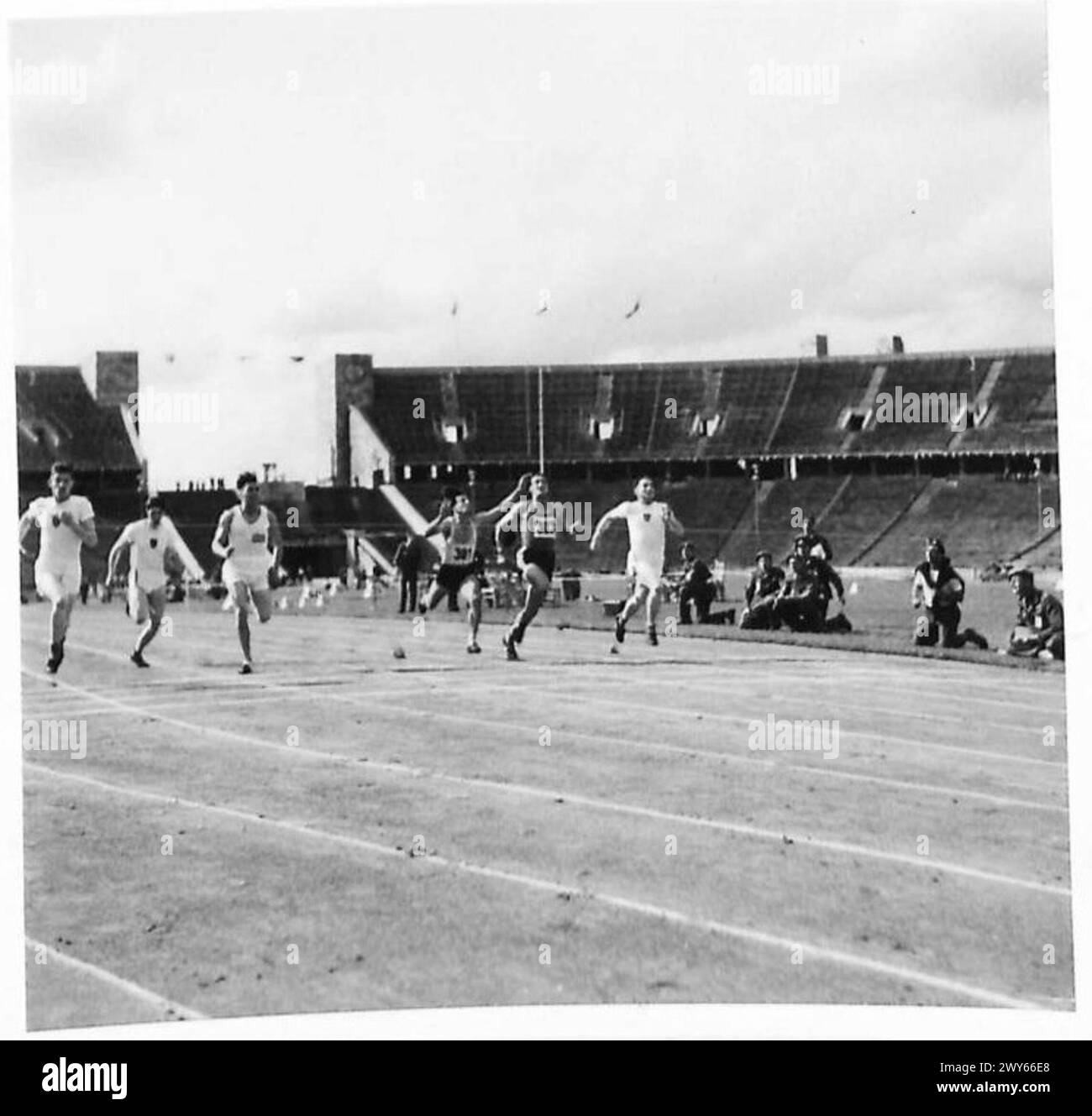 THREE NATION SPORTS : OLYMPIC FIELD - 100 metres final won by Sergeant ...