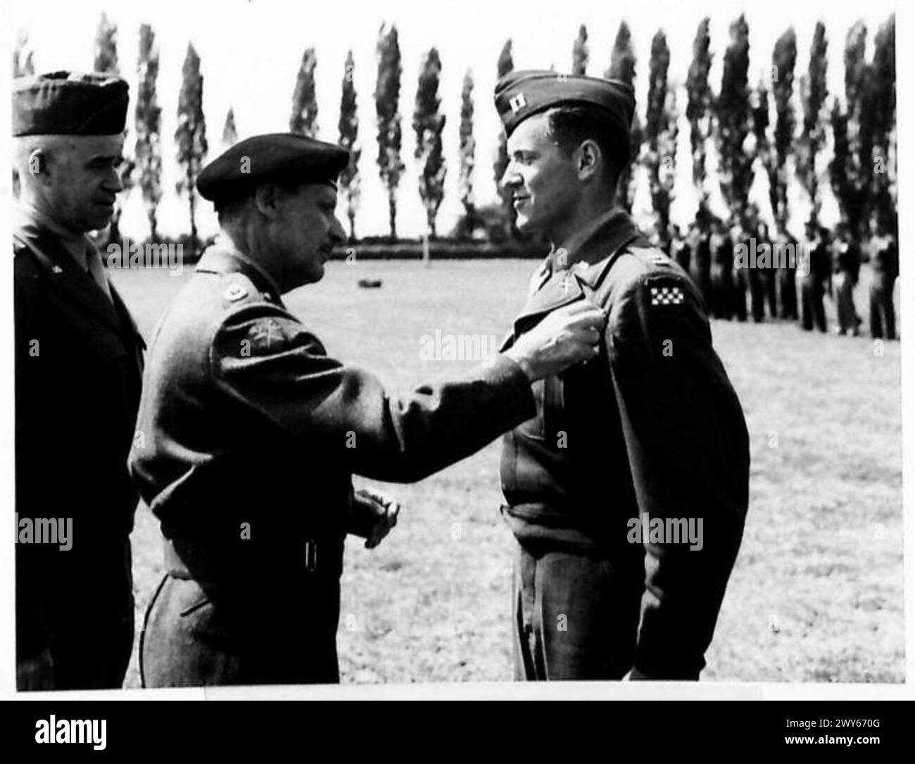 Group captain field Black and White Stock Photos & Images - Alamy